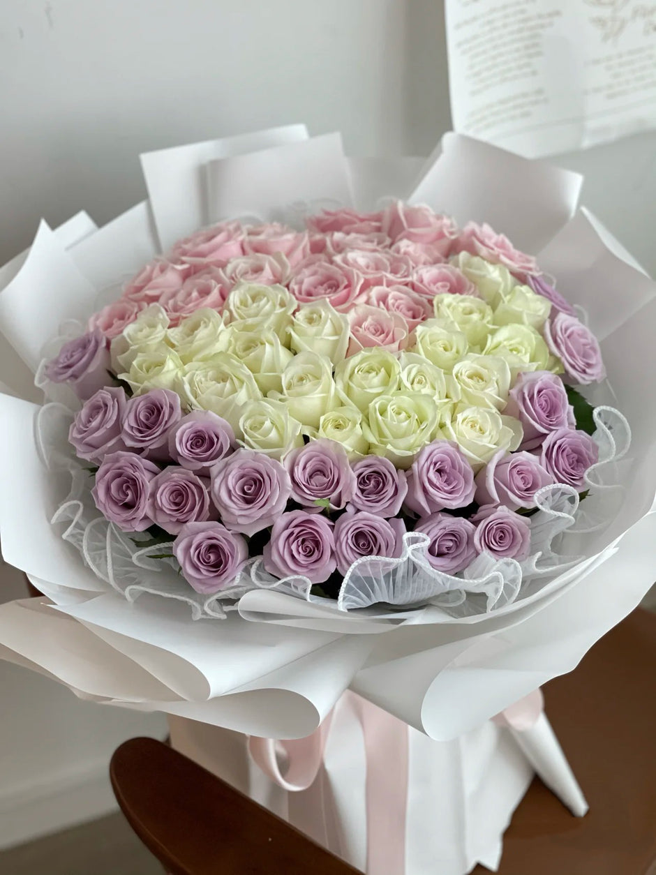 99 Roses & Red Roses Bouquets in Singapore - Free Delivery!